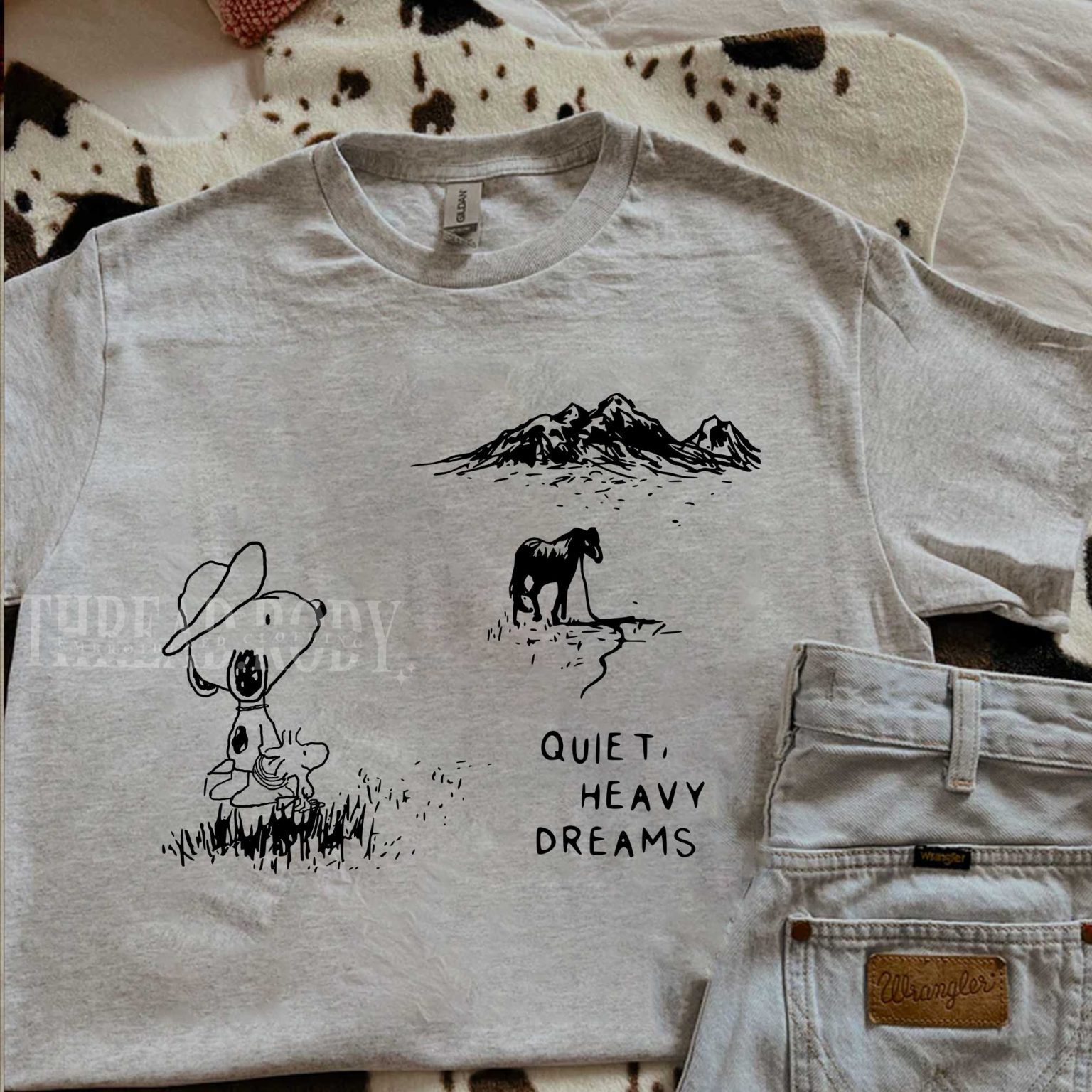 Zach Bryan and Snoopy: Quiet, Heavy Dreams Shirt – Thread Rody